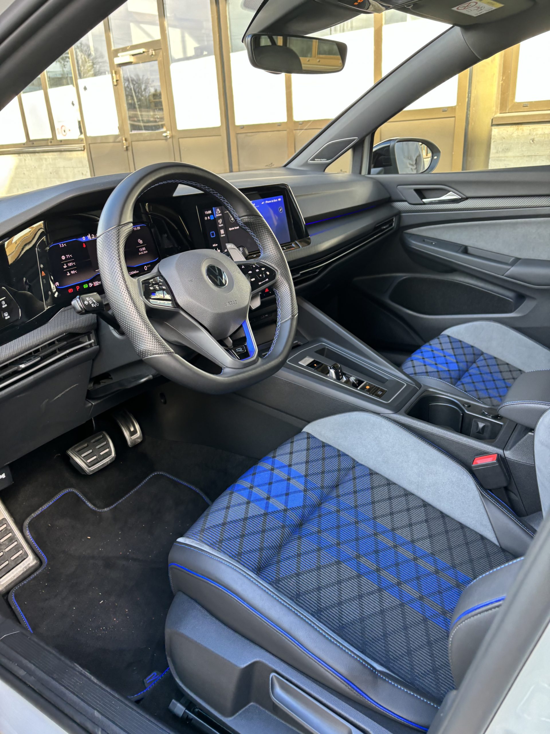 VW Golf 8R ABT 384CH - G.B.A Location